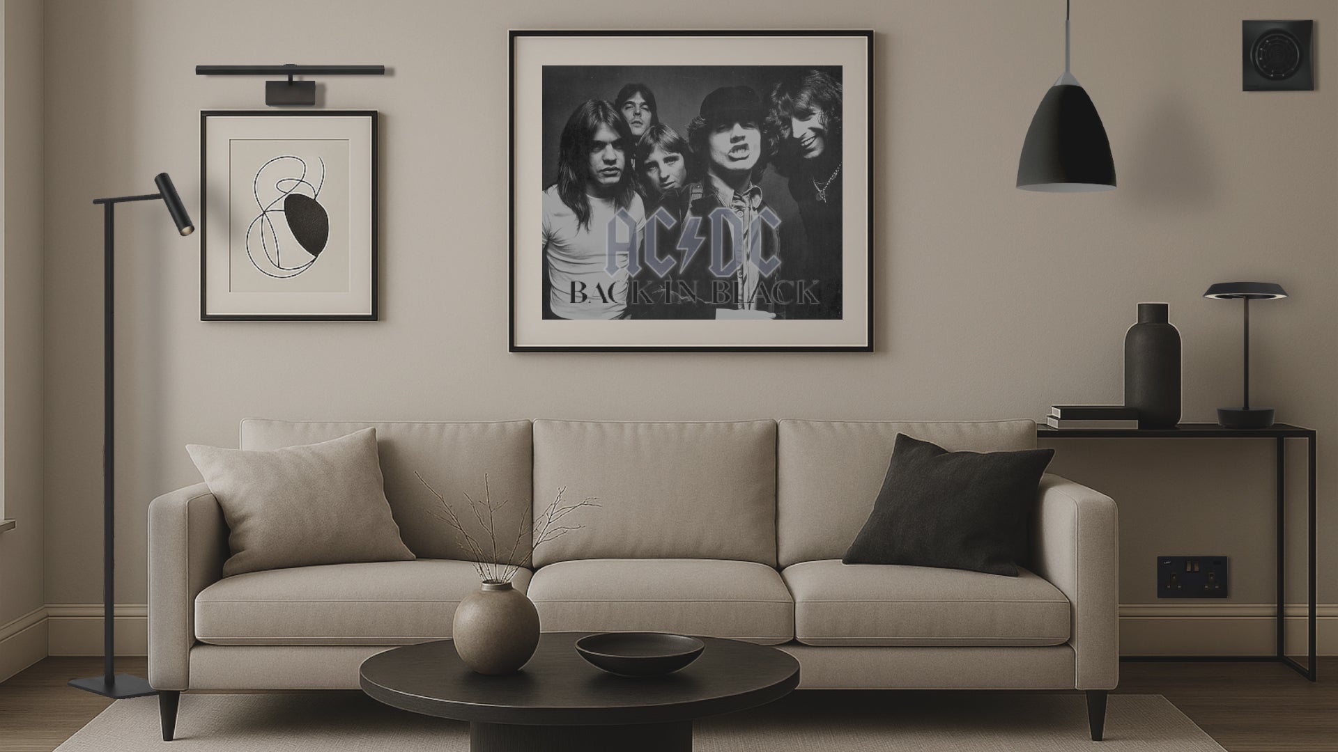 Back In Black - The Monochromatic Home Design Trend Is No Flash In The ...